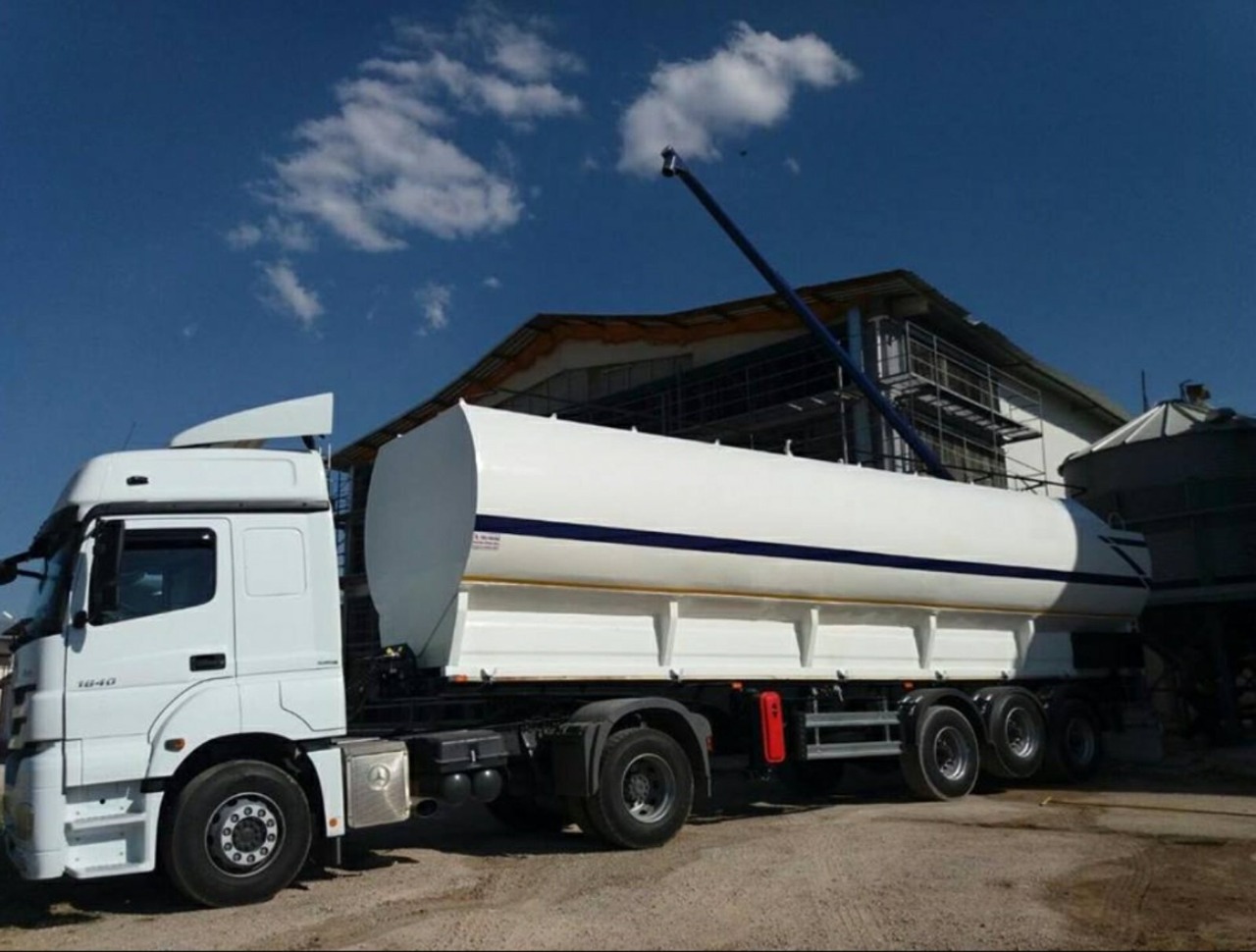 Кормовоз Nursan